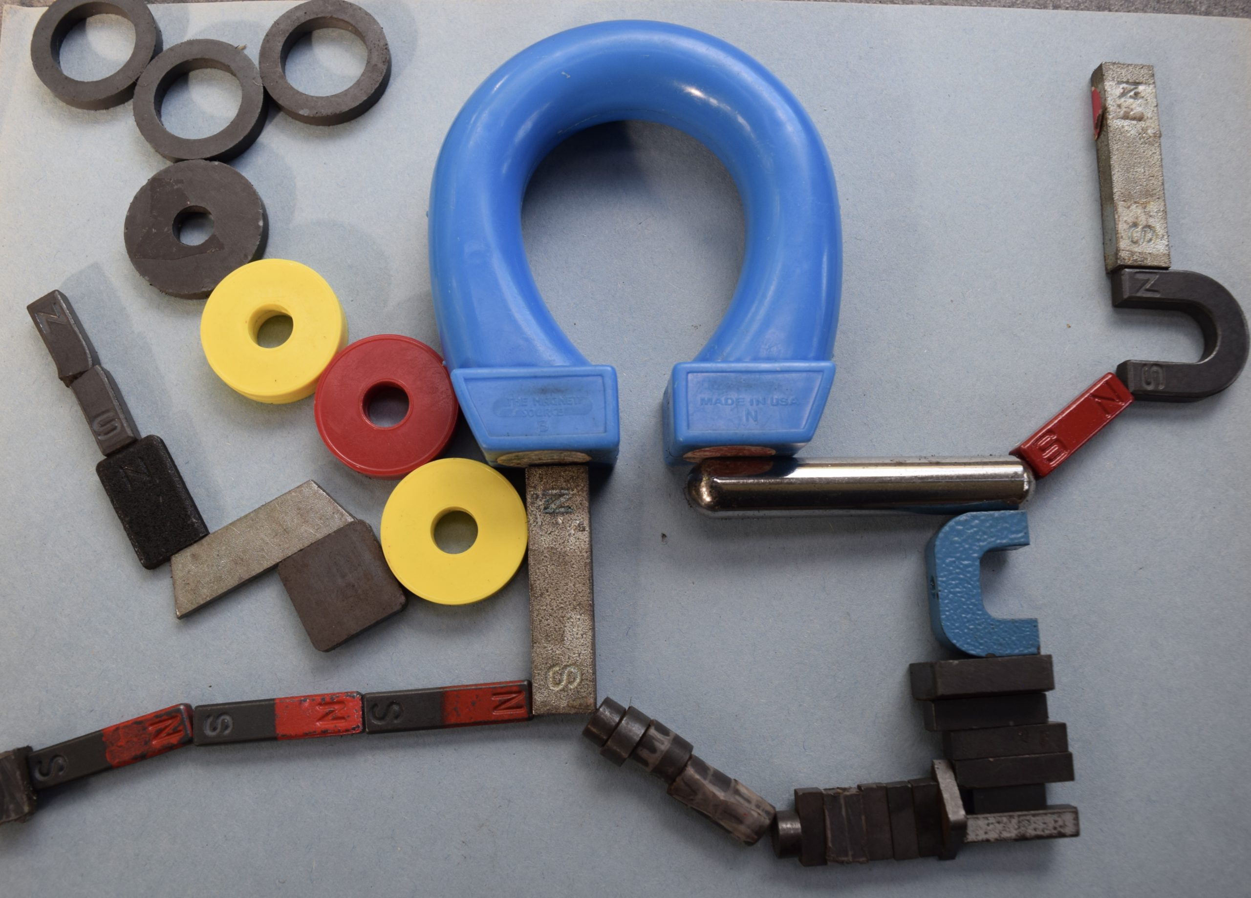 FREE MAGNET WORLD ACTIVITY WITH LIGHTLAB | NYS LEAH